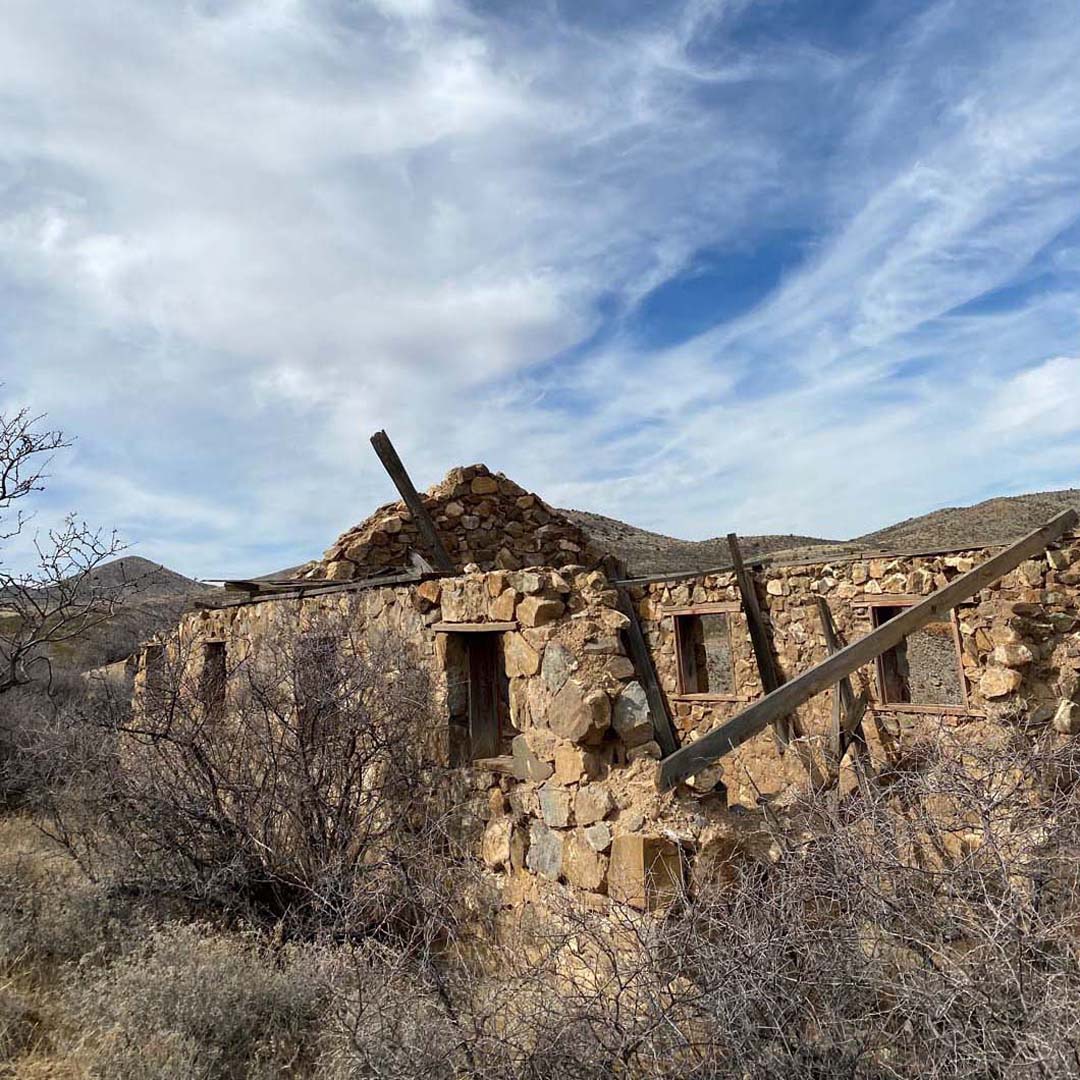 Prospecting in the ancient & forgotten turquoise mines of Old Hachita ...